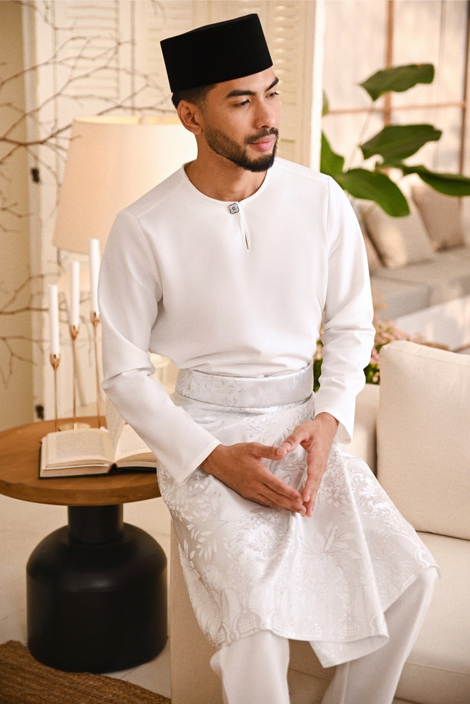 Baju Melayu Teluk Belanga Smart Fit - Off White – PUTIH.COM
